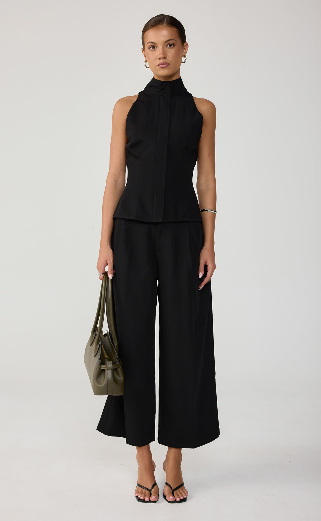 Teigen Top (Black) – CHARCOAL